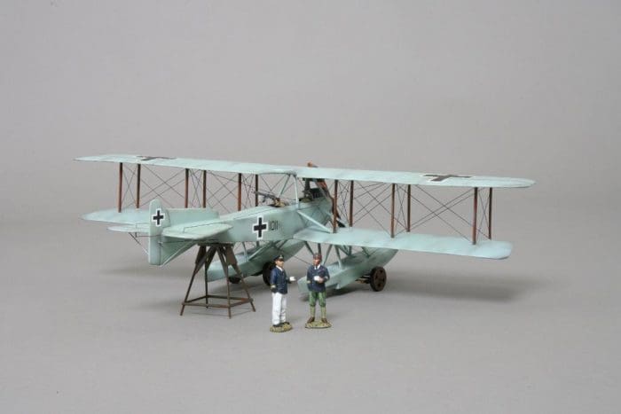 WOW125 - Friedrichshafen 'Blue' | Tom Gunn Miniatures