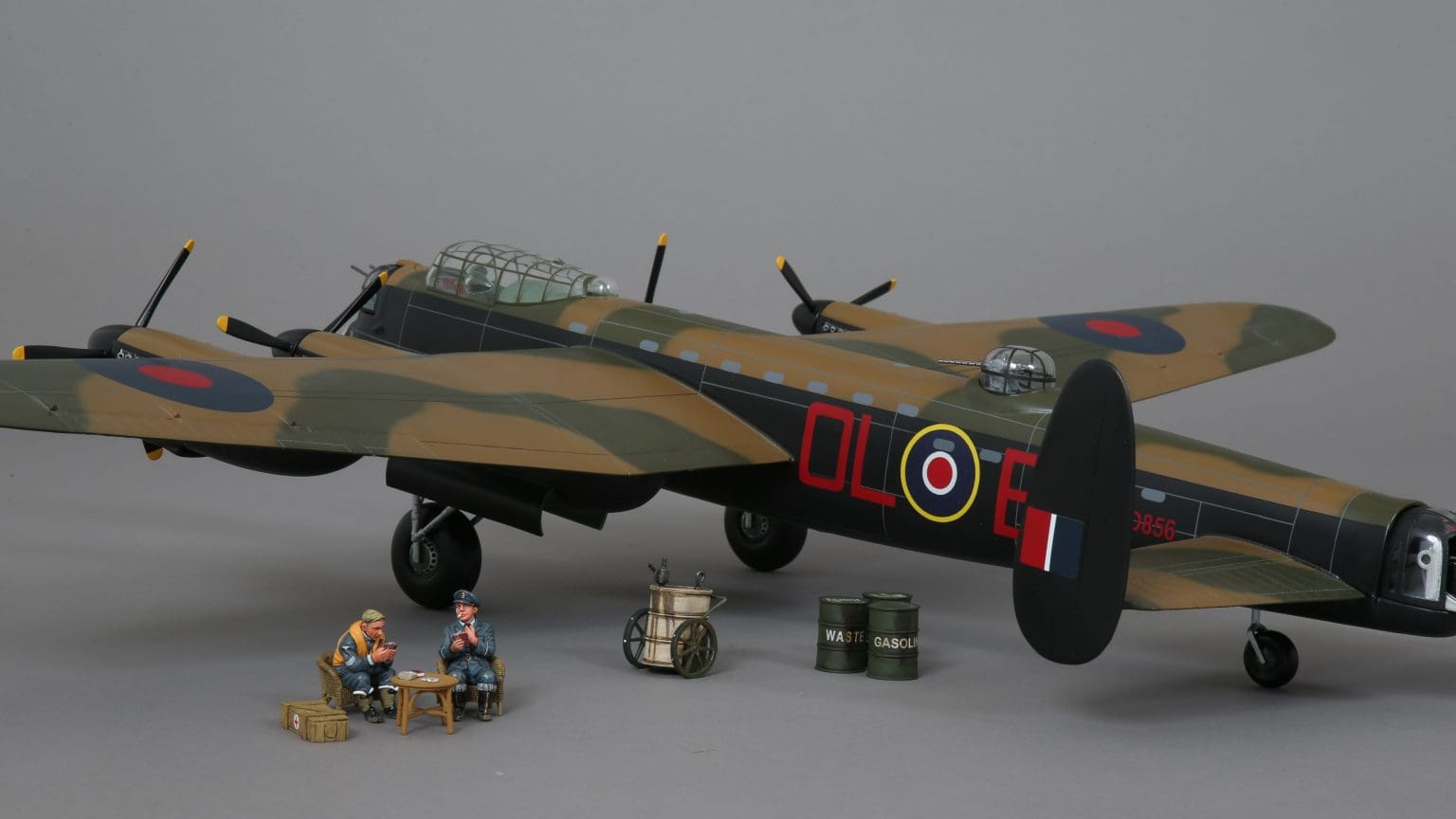 WOW402 - Pathfinder Avro Lancaster | Tom Gunn Miniatures