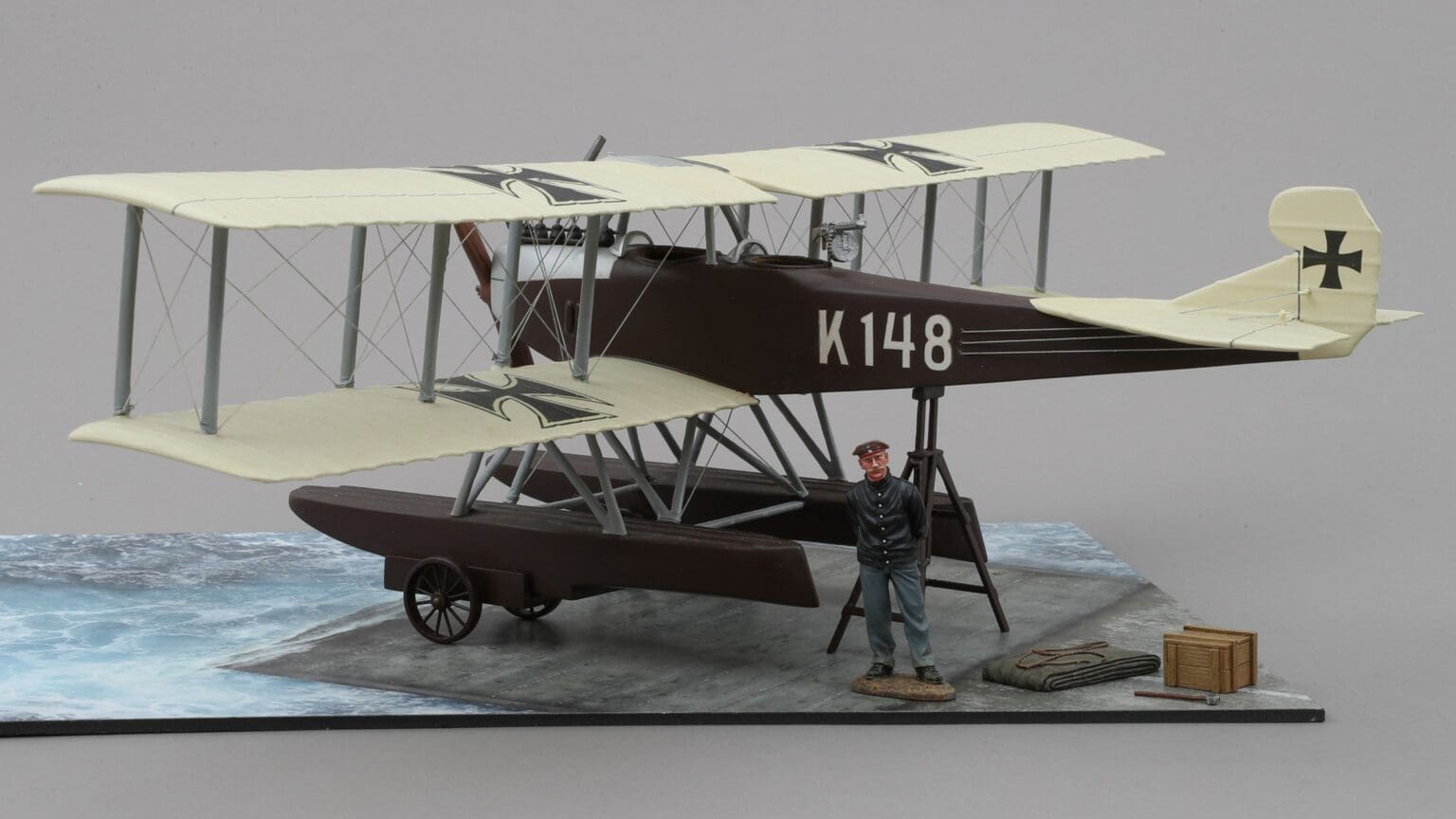 WOW614 Hansa Brandenburg NW Float Plane | Tom Gunn Miniatures
